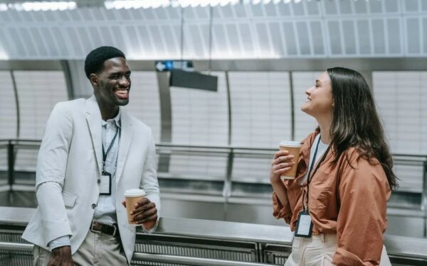 Contoh ID Card Seminar dan Cara Desain yang Mudah