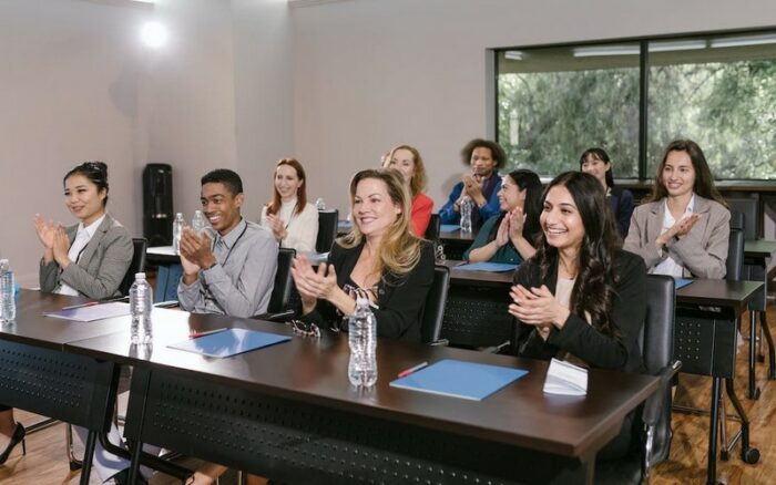 4 Perbedaan Seminar dan Workshop yang Perlu Anda Tahu