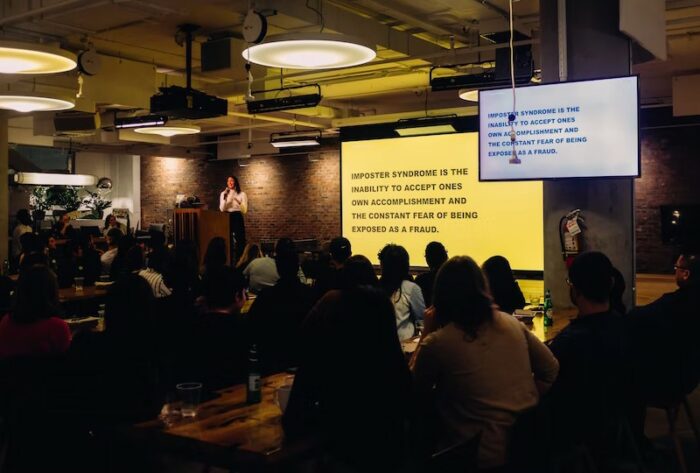 10 Tugas Moderator Seminar dan Tips Sukses Menjalankannya